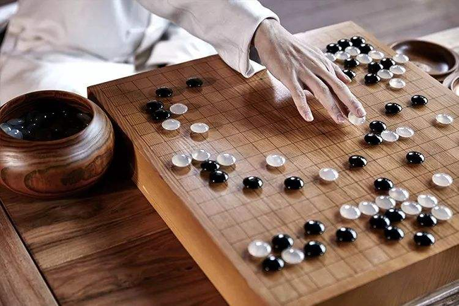 The art of living and the game of Weiqi | The Fat Monk